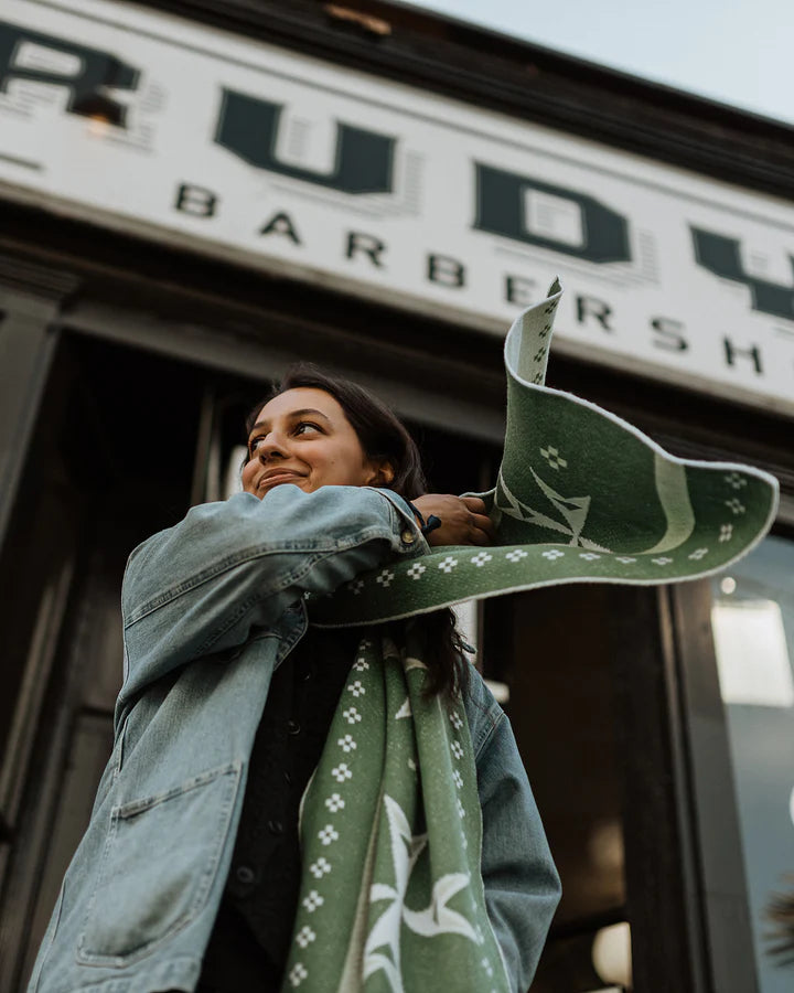 Morning Star Scarf (Green) – John Isaiah Pepion
